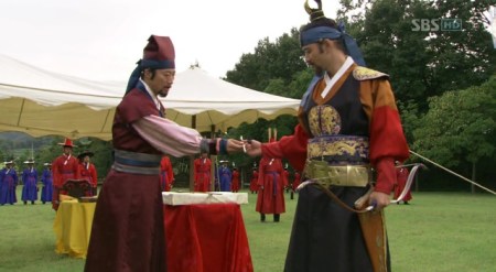 Traditional Korean Clothing: Kdrama Style (Part 2) – the talking cupboard