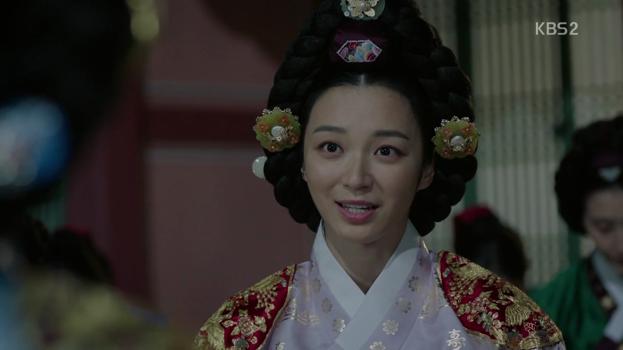 Royal Ladies of Joseon Dynasty – the talking cupboard