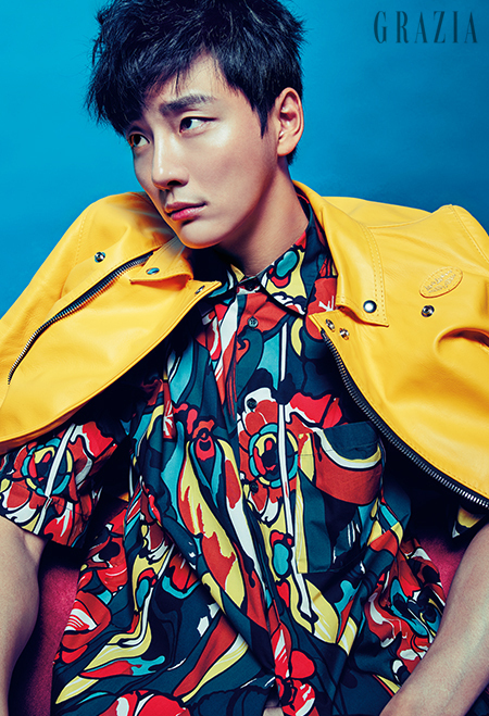 Yoon Si Yoon – Grazia June 2016 Interview – the talking cupboard