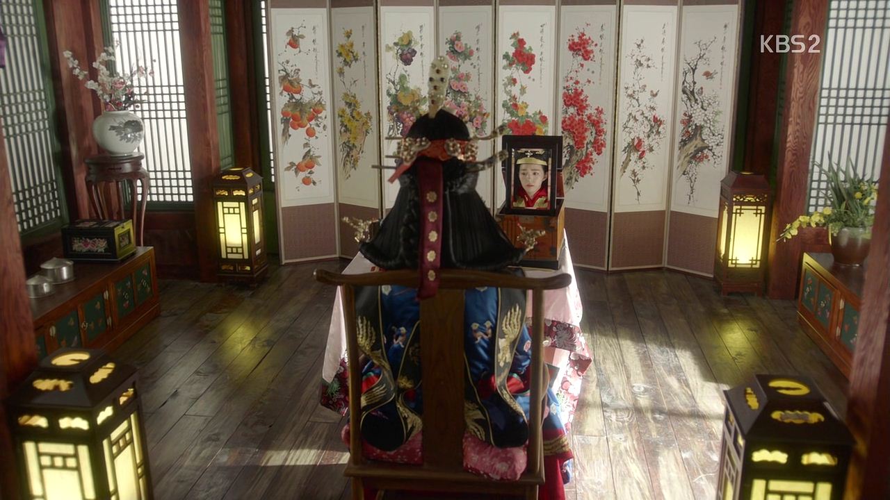 Life as A Joseon Queen: an Introduction – the talking cupboard