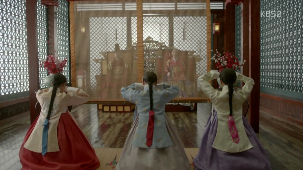 Life as A Joseon Queen: an Introduction – the talking cupboard